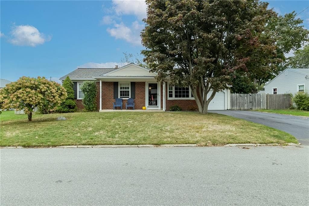 67 Colony Rd, Riverside, RI 02915 | Zillow