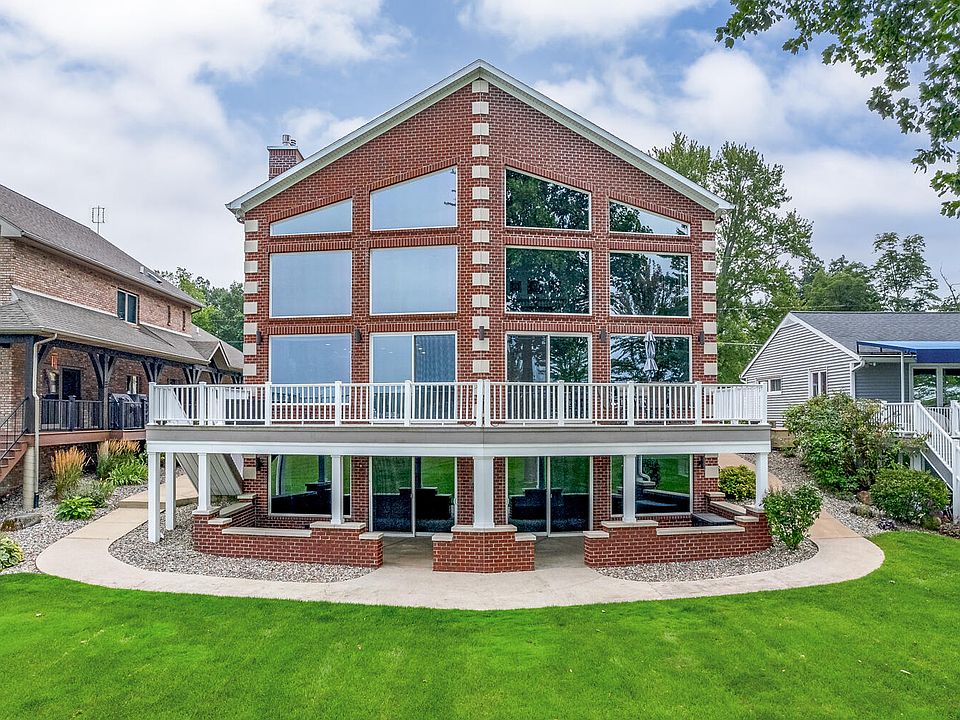 11474 E Indian Lake Dr, Vicksburg, MI 49097 | Zillow