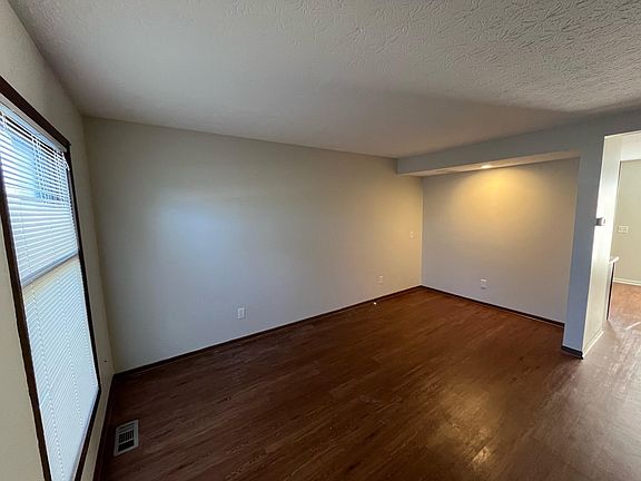 6903 Cooper Rd, Westerville, OH 43081 | Zillow