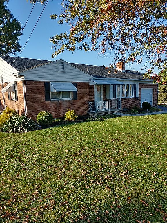 915 Manor Rd, Windsor, PA 17366 | Zillow