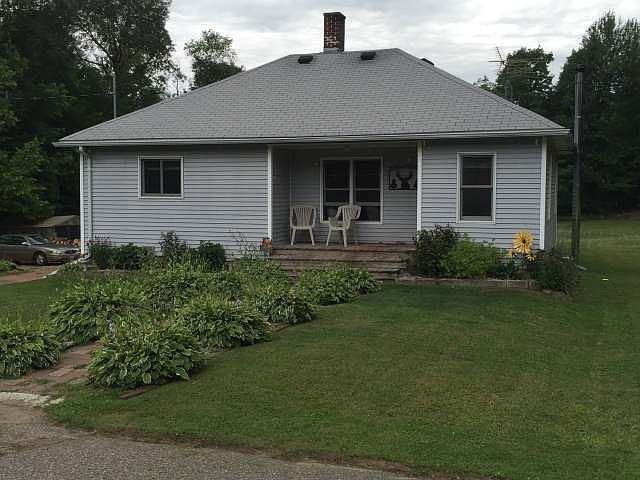 N8359 Regina Rd, Bowler, WI 54416 | Zillow