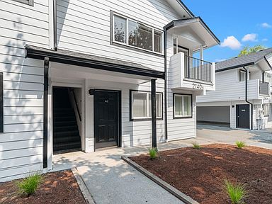 2140 SW Holden St APT A2, Seattle, WA 98106 | Zillow