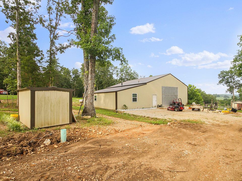 1979 County Road 373, Thayer, MO 65791 | Zillow
