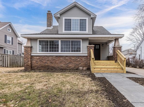 Houses For Rent in Champaign IL - 51 Homes | Zillow