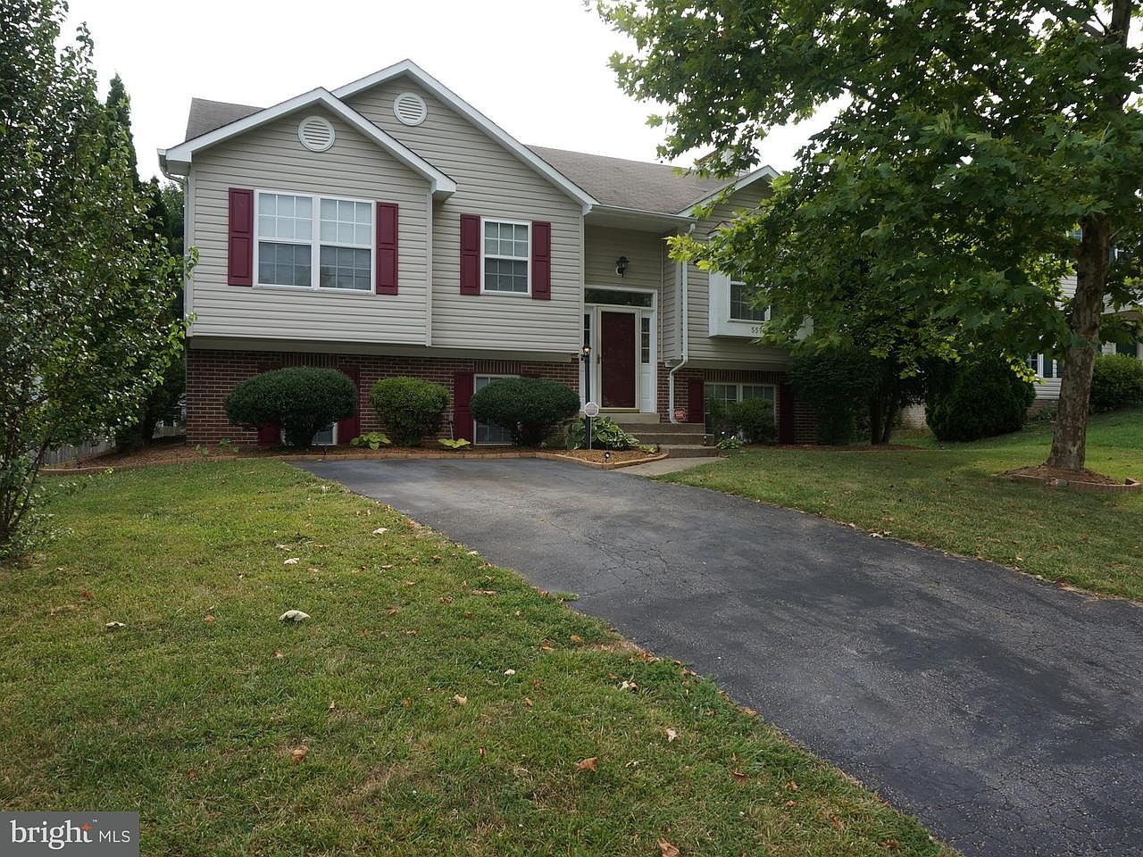 5570 Roundtree Dr, Woodbridge, VA 22193 | Zillow