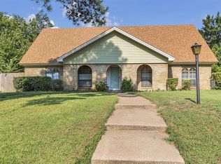 1610 Newsom Ct, Pantego, TX 76013 | MLS #20743467 | Zillow