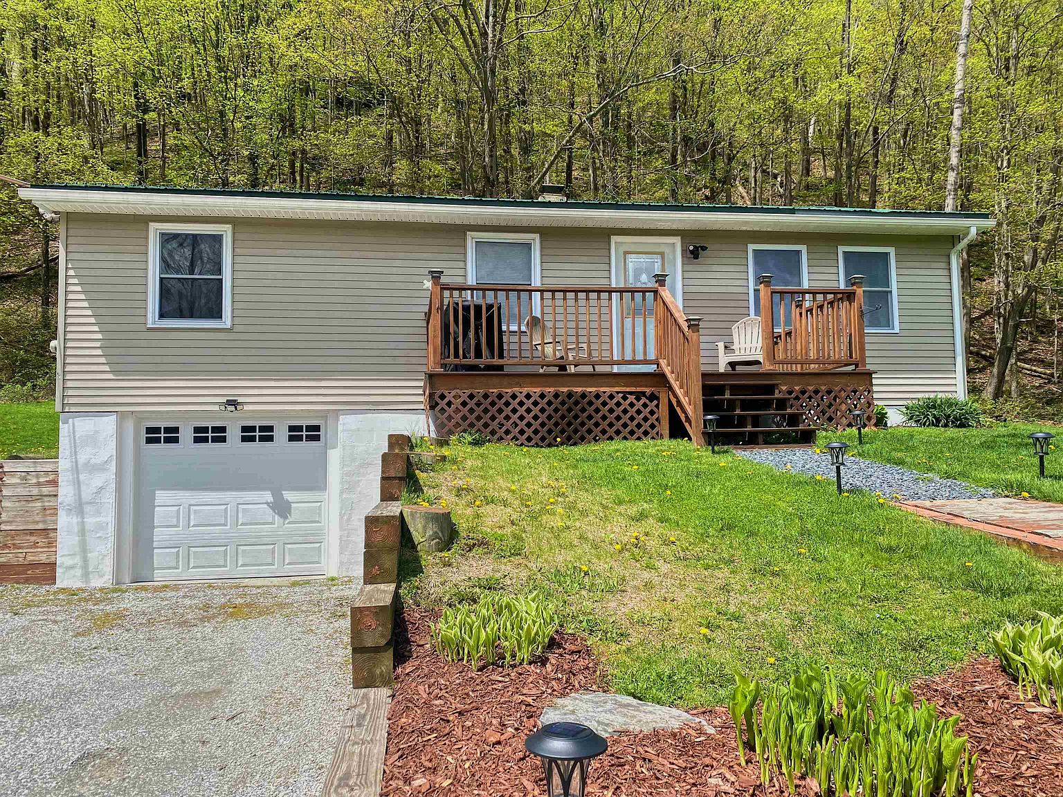 2372 VT Route 133, West Rutland, VT 05777 | Zillow