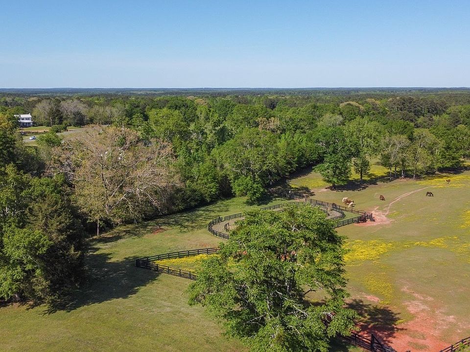 480 E Chipley St, Pine Mountain, GA 31822 | Zillow