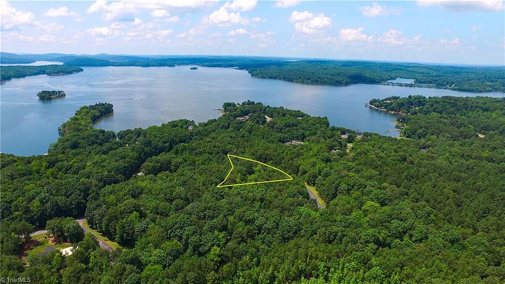 146 Bayview Ct #28, New London, NC 28127 | Zillow