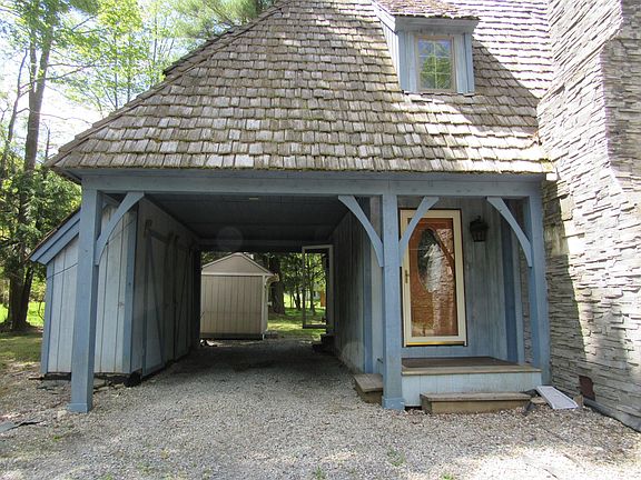 34 Seal Cays Rd, Du Bois, PA 15801 | Zillow