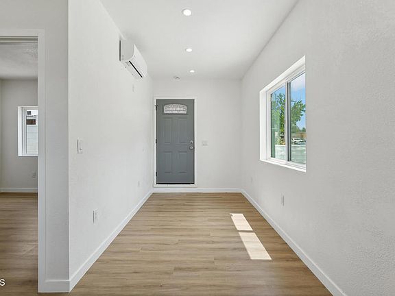 13269 Reliance St, Pacoima, CA 91331 | Zillow