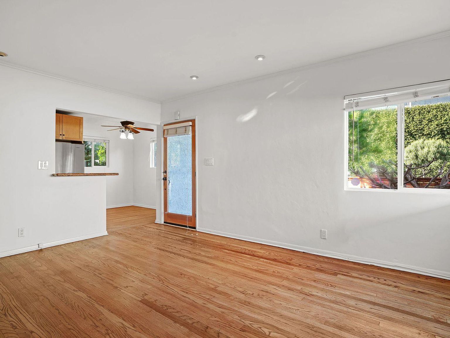 11934 Exposition Blvd, Los Angeles, CA 90064 | Zillow