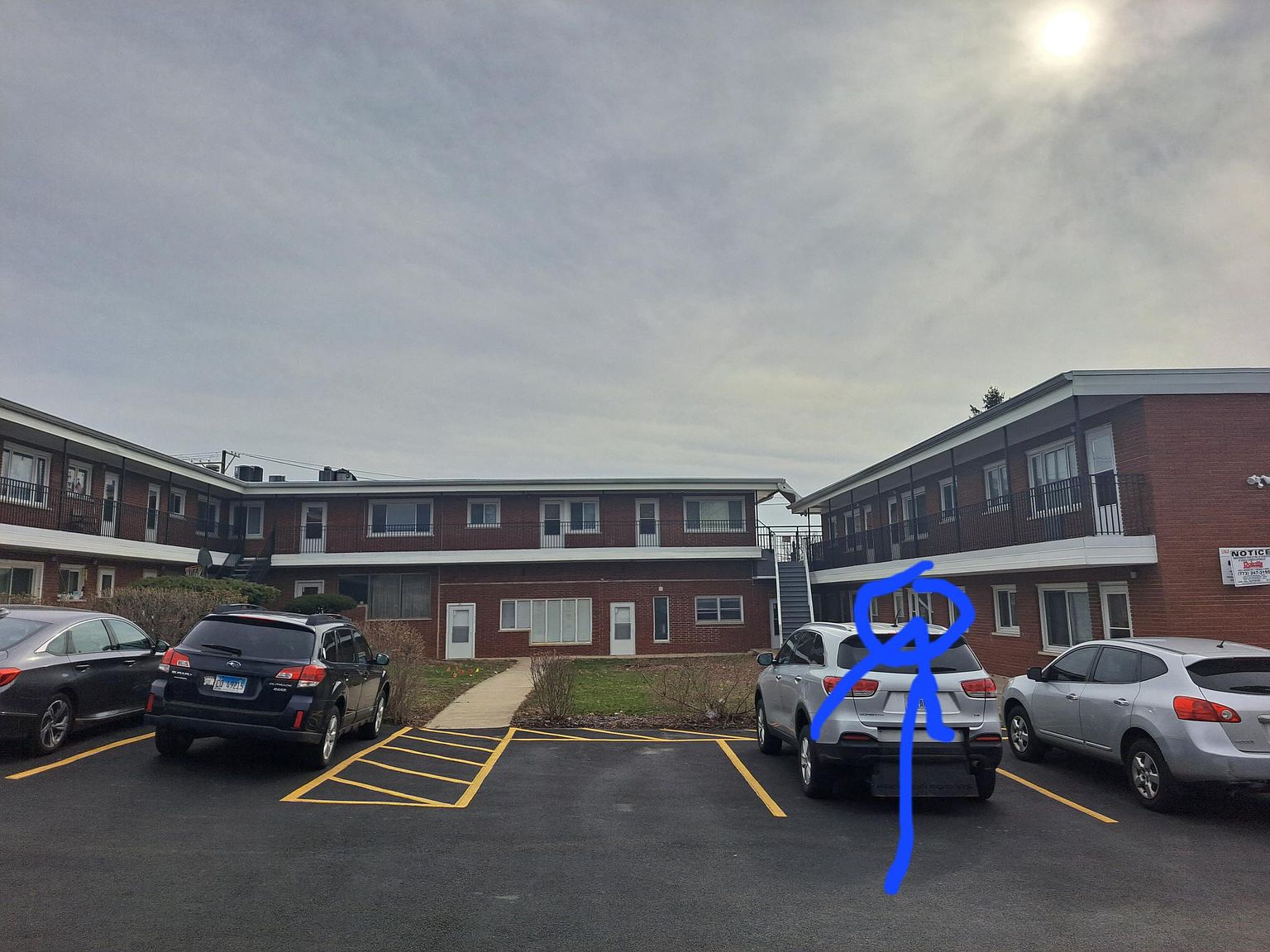 10700 S Roberts Rd APT 10, Palos Hills, IL 60465 | Zillow