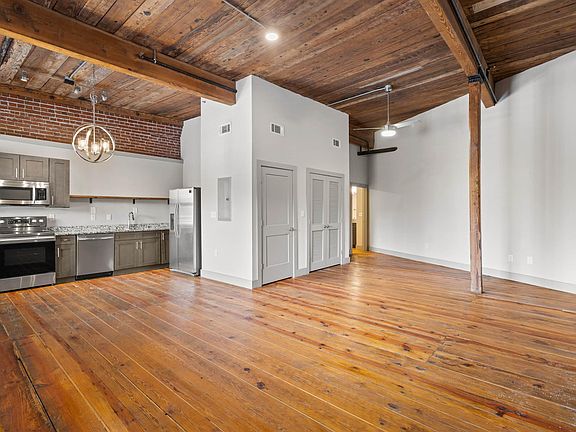 806 Green Ave #219, Greenville, SC 29605 | MLS #1580723 | Zillow
