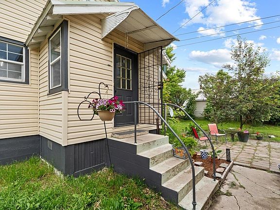 115 W King Ave, Chewelah, WA 99109 | MLS #202422238 | Zillow