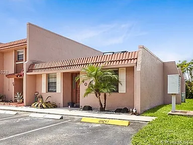 40 Cortez Way Fort Lauderdale FL | Zillow