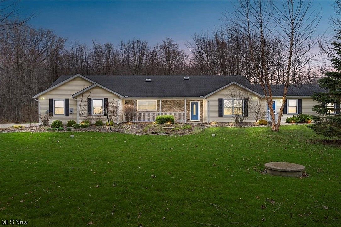 3850 N County Line Rd, Geneva, OH 44041 | Zillow