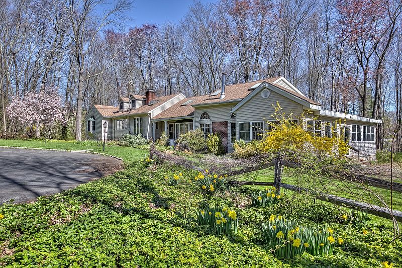 636 Spring Valley Rd, Morristown, NJ 07960 | Zillow