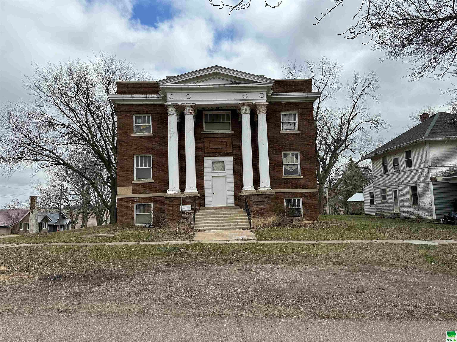 230 Summit St, Pierson, IA 51048 | Zillow