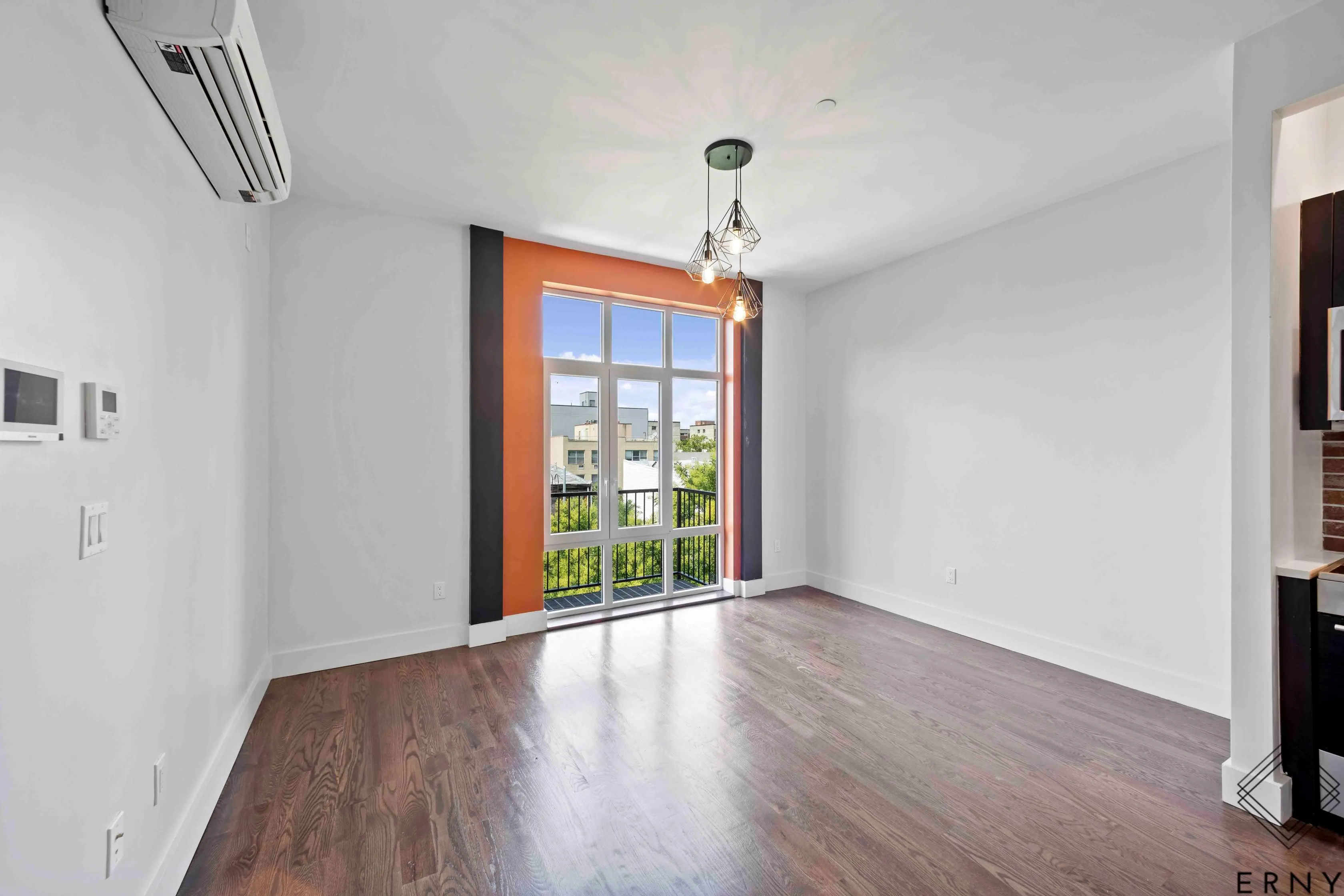 101 Varet Street #4L in Williamsburg, Brooklyn | StreetEasy