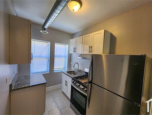 5758 S Green St, Chicago, IL 60621 | Zillow