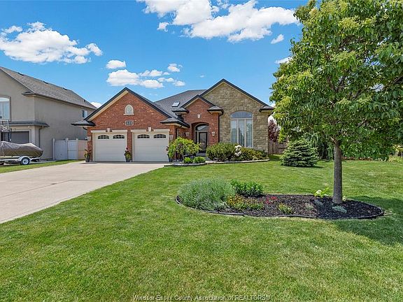 889 Driftwood Cres, Lakeshore, ON N8L 1G4 | MLS #25016431 | Zillow