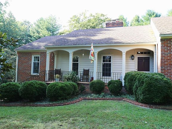 1271 Church St, Appomattox, VA 24522 | Zillow