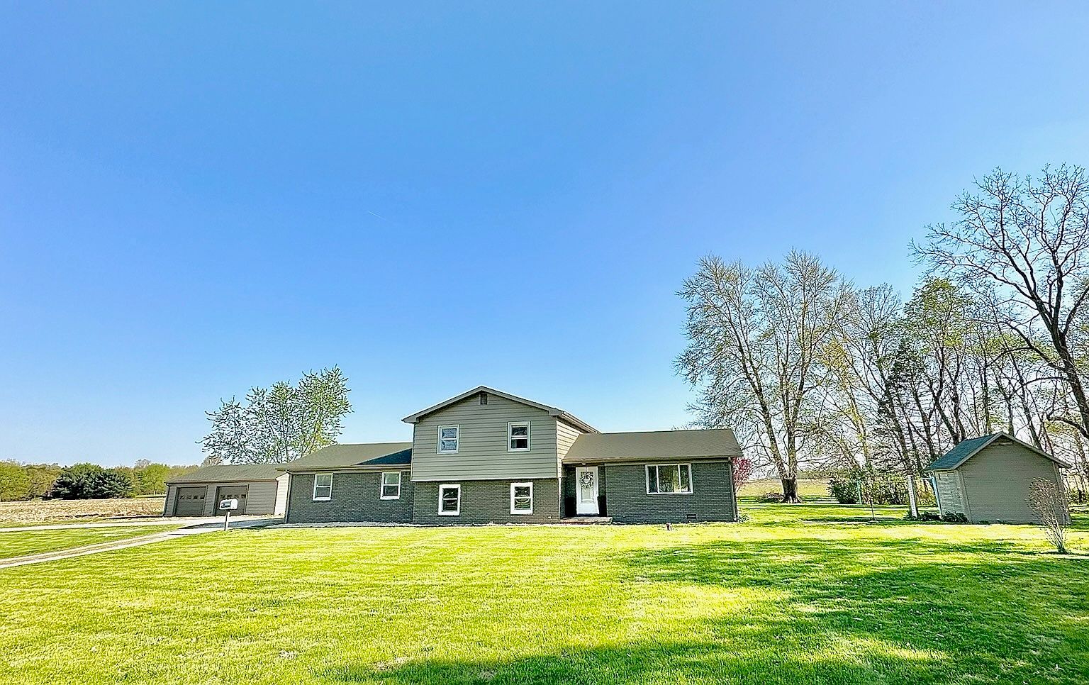 8585 E 180 S, Greentown, IN 46936 | Zillow