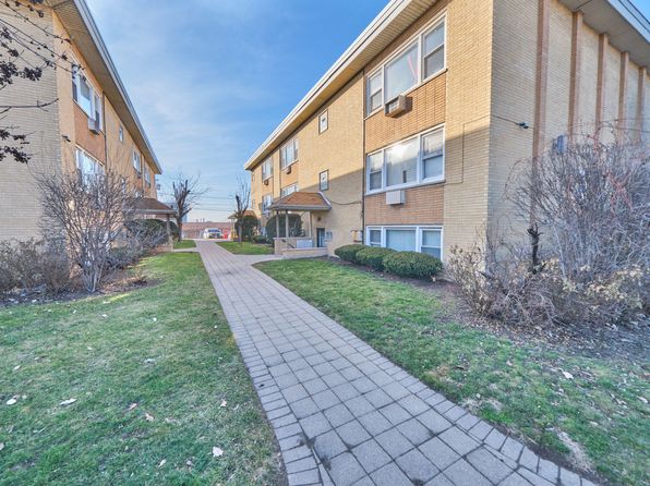 Summit IL Real Estate - Summit IL Homes For Sale | Zillow