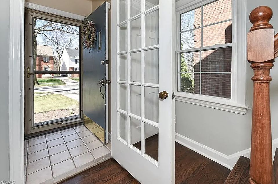 2375 Saybrook Rd, University Heights, OH 44118 | Zillow