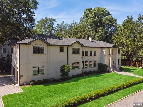 177 Orchard Rd, Demarest, NJ 07627 | MLS #23027272 | Zillow