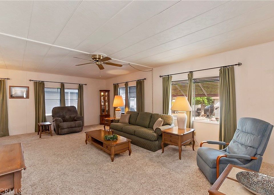 7484 Kickapoo Trl, Yucca Valley, CA 92284 | Zillow