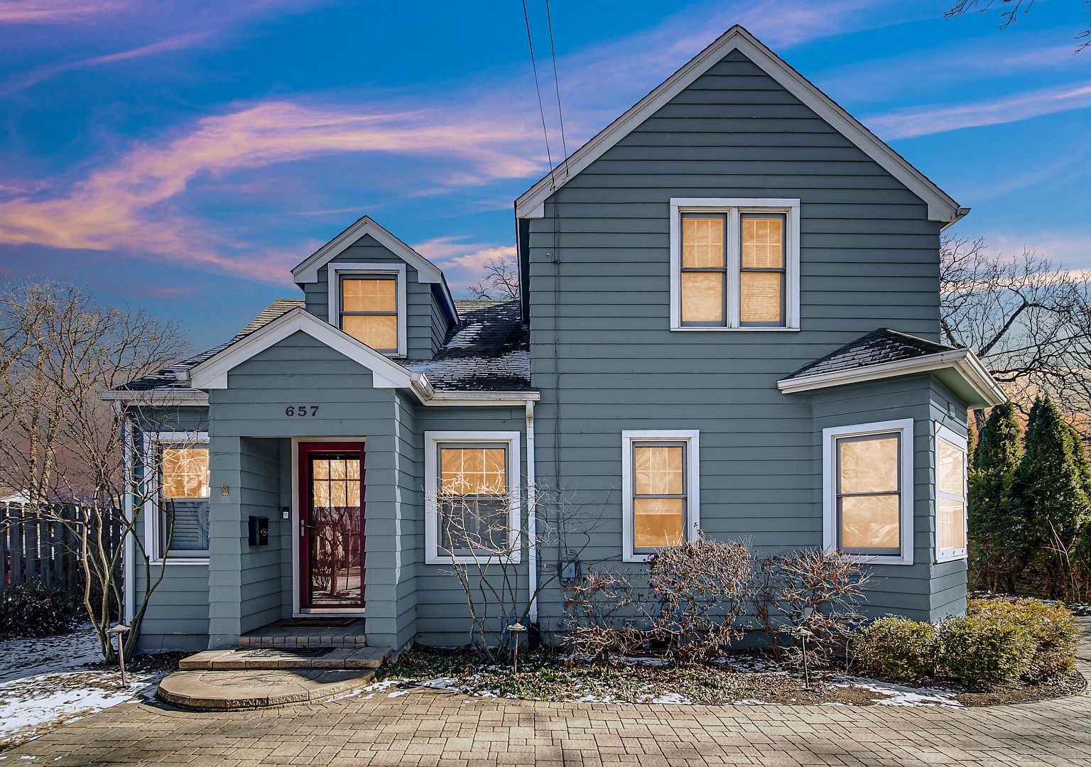 657 N Lake St, Grayslake, IL 60030 | Zillow