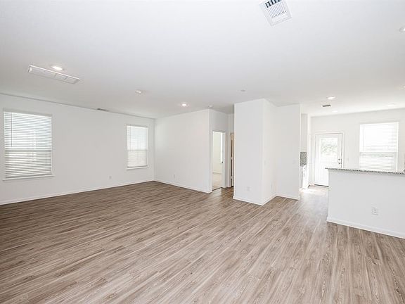 6802 Hobby Wind Ridge Dr, Houston, TX 77075 | Zillow