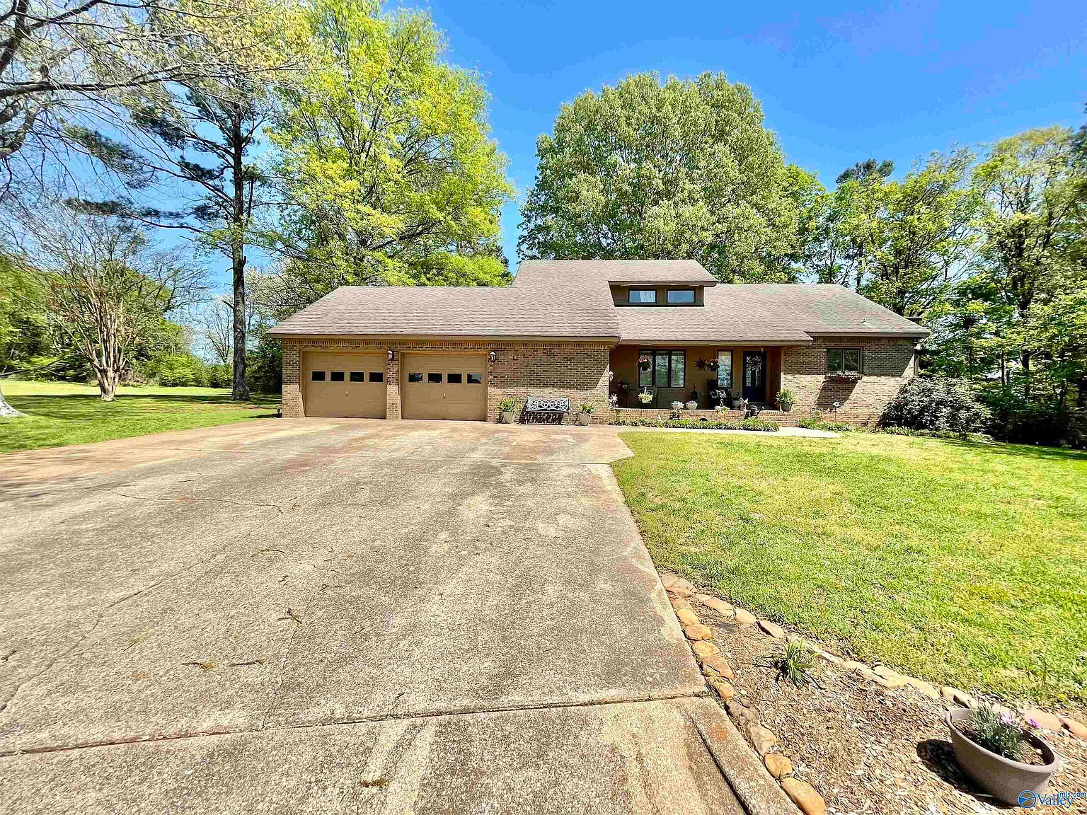 13940 Catawba Cir, Athens, AL 35611 | MLS #21886139 | Zillow