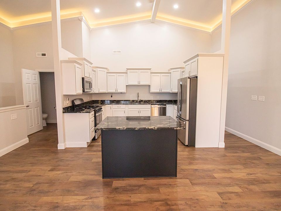 120 E Main St, Delphi, IN 46923 | Zillow