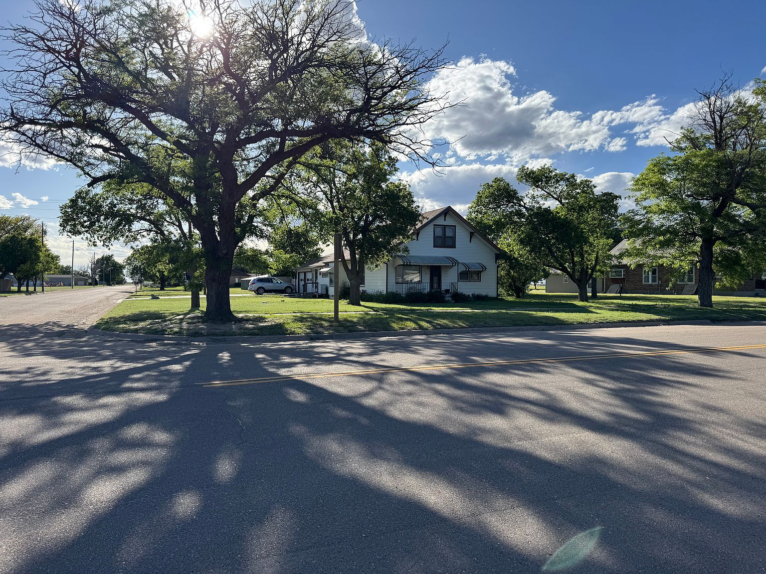 512 Main St, Grainfield, KS 67737 | MLS #26015-790010 | Zillow