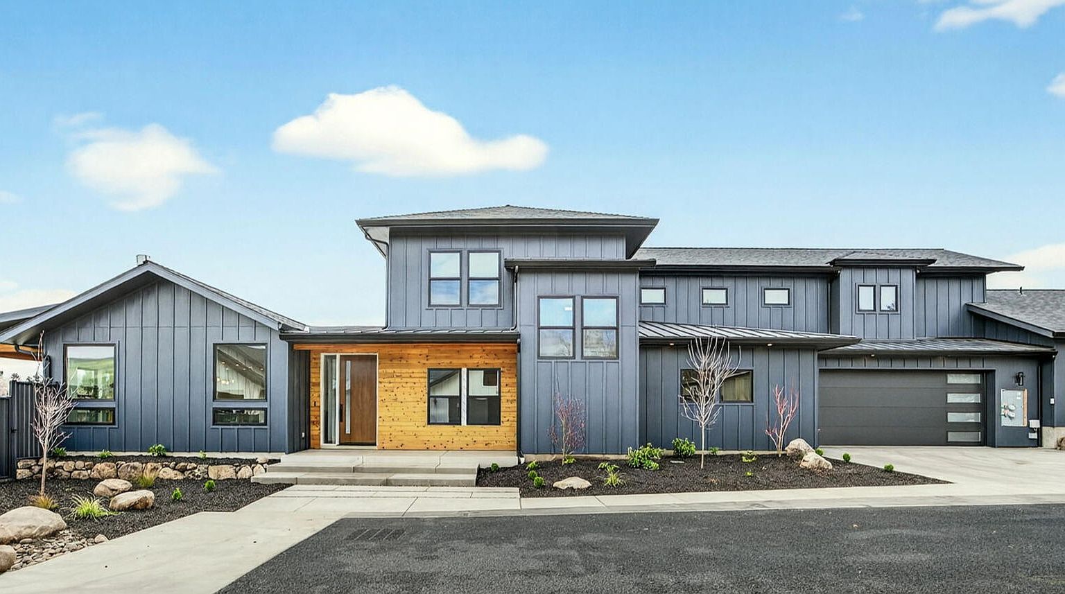 218 Alicia Ave, Ashland, OR 97520 | MLS #220214093 | Zillow