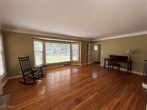 18117 Lomond Blvd, Shaker Heights, OH 44122 | Zillow