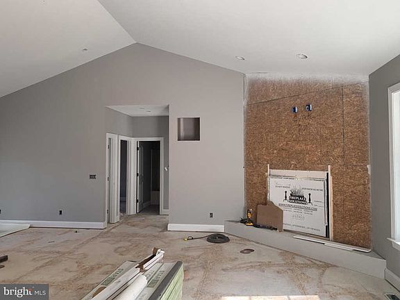 458 Lakeside Dr, Front Royal, VA 22630 | Zillow