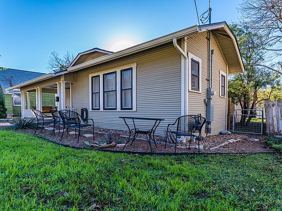 204 Abiso Ave, Alamo Heights, TX 78209 | Zillow