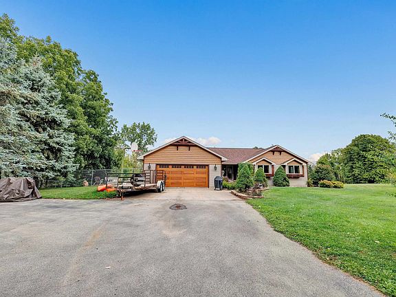 N6502 Twelve Corners Rd, Black Creek, WI 54106 | MLS #50281233 | Zillow