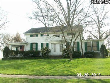 147 Court St, Canfield, OH 44406 | Zillow