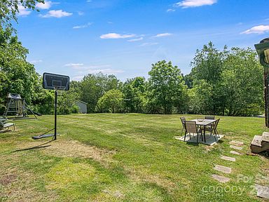 30 Abbott Moore Rd, Clyde, NC 28721 | Zillow