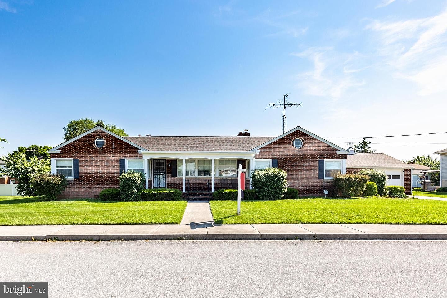 309 Taney Hts, Taneytown, MD 21787 | Zillow
