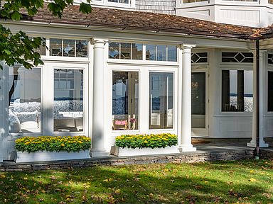 8 Philips Ln, Rye, NY 10580 | Zillow