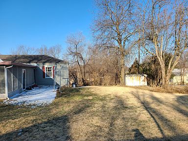 3620 Delavan Ave, Kansas City, KS 66104 | Zillow