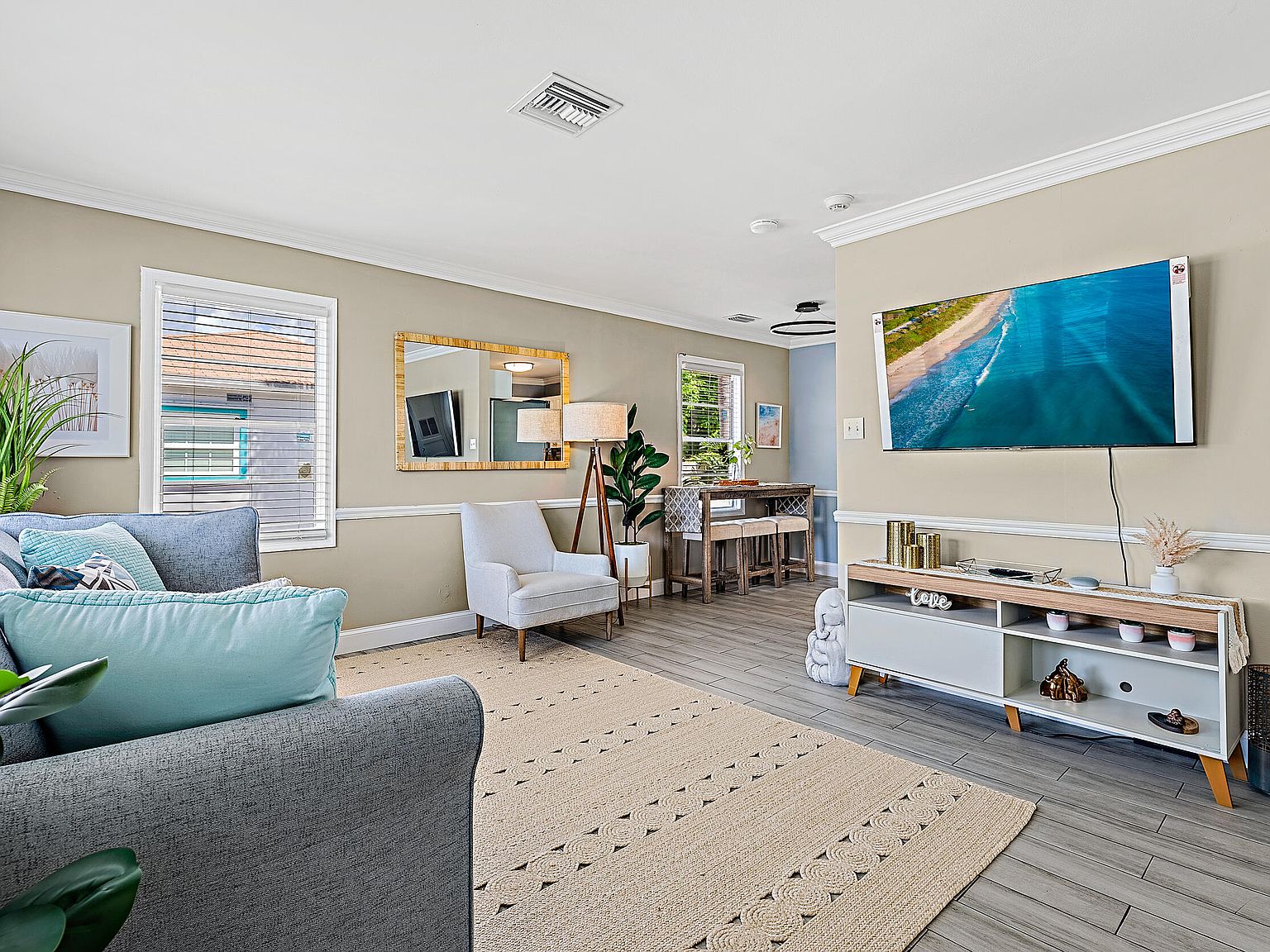 517 Colonial Road, West Palm Beach, FL 33405 | Zillow