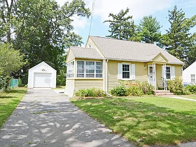 112 Lancaster St Springfield MA | Zillow