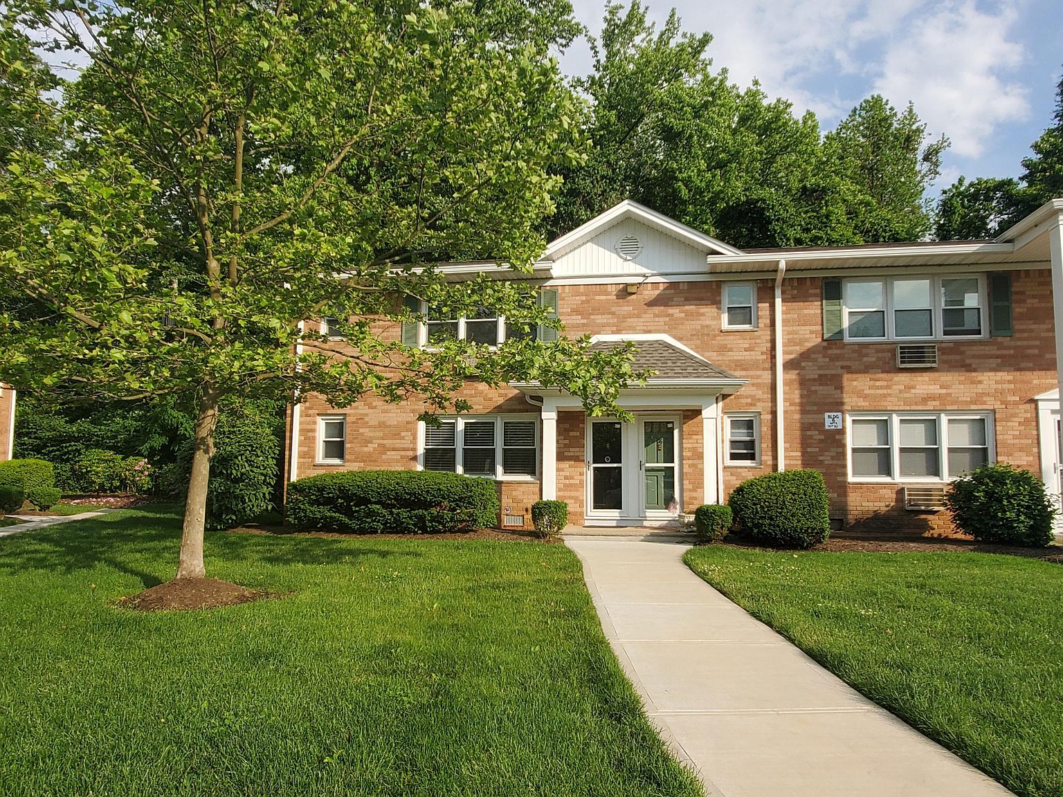 96 East Ave APT 75, Atlantic Highlands, NJ 07716 | Zillow